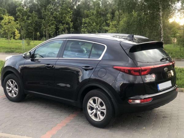 Kia Sportage 2017 Viļņa vietnē Melns Kia Sportage 2017 Viļņa, ar dzinēja tilpumu 1.59 L un nobraukumu 30 tūkst. km par 14450 €, foto 6 vietnē AUTOMOTO.COM.LV
