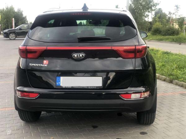 Kia Sportage 2017 Viļņa vietnē Melns Kia Sportage 2017 Viļņa, ar dzinēja tilpumu 1.59 L un nobraukumu 30 tūkst. km par 14450 €, foto 7 vietnē AUTOMOTO.COM.LV
