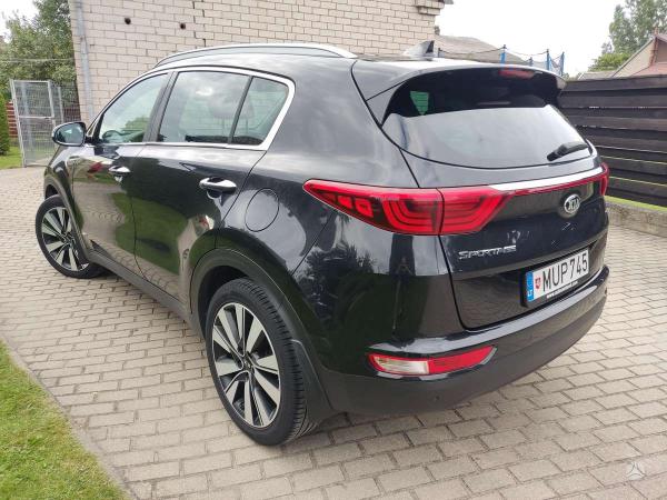 Melns Kia Sportage 2017 Tauragė, ar dzinēja tilpumu 2.00 L un nobraukumu 137 tūkst. km par 13600 €, foto 4 vietnē AUTOMOTO.COM.LV