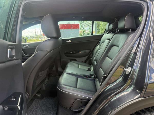Melns Kia Sportage 2017 Tauragė, ar dzinēja tilpumu 1.69 L un nobraukumu 235 tūkst. km par 10900 €, foto 10 vietnē AUTOMOTO.COM.LV