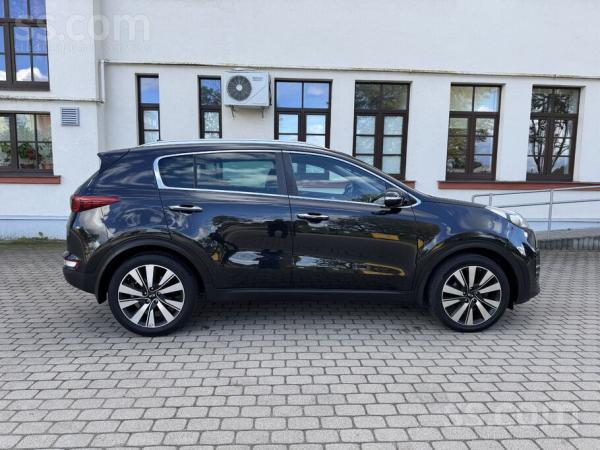 Melns Kia Sportage 2017 Jelgava, ar dzinēja tilpumu 1.70 L un nobraukumu 191 tūkst. km par 11700 €, foto 4 vietnē AUTOMOTO.COM.LV