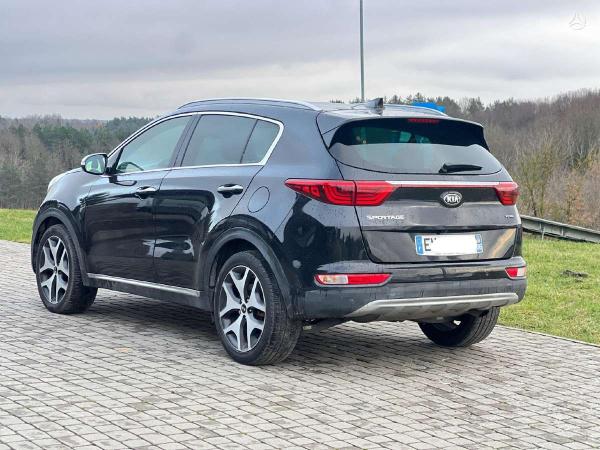 Melns Kia Sportage 2018 Viļņa, ar dzinēja tilpumu 1.69 L un nobraukumu 190 tūkst. km par 11250 €, foto 9 vietnē AUTOMOTO.COM.LV