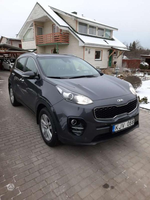 Black Kia Sportage 2018 in Vilnius, with an engine capacity of 1.59 L and mileage of 50 thousand km for 13500 €, photo 2 on AUTOMOTO.COM.LV