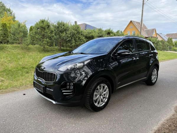 Black Kia Sportage 2018 in Utena, with an engine capacity of 2.00 L and mileage of 126 thousand km for 15500 €, photo 1 on AUTOMOTO.COM.LV