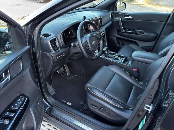 Melns Kia Sportage 2018 Panevēža, ar dzinēja tilpumu 1.69 L un nobraukumu 278 tūkst. km par 11500 €, foto 9 vietnē AUTOMOTO.COM.LV