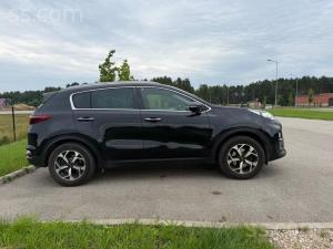 Melns Kia Sportage 2018 Valmiera, ar dzinēja tilpumu 1.60 L un nobraukumu 174 tūkst. km par 13900 €, foto  vietnē AUTOMOTO.COM.LV