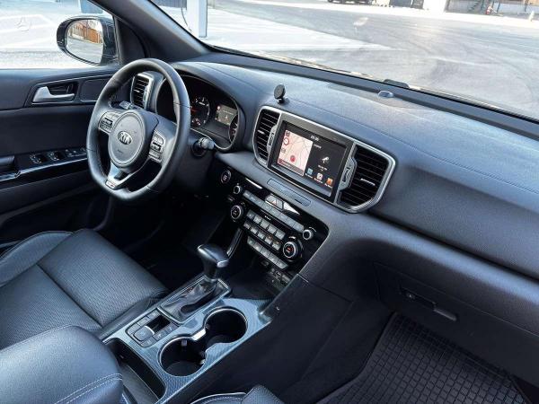 Черный Киа Sportage 2018 в Паневежис, объемом двигателя 1.69 л и пробегом 279 тыс. км за 11000 €, фото 9 на AUTOMOTO.COM.LV