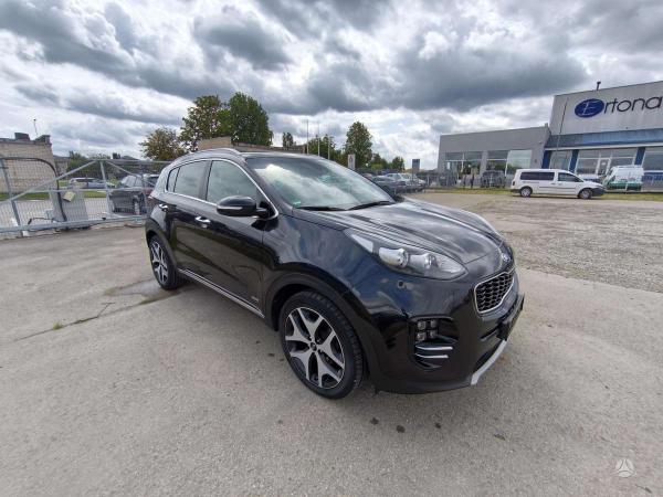 Черный Киа Sportage 2018 в Шяуляй, объемом двигателя 1.59 л и пробегом 87 тыс. км за 14500 €, фото 2 на AUTOMOTO.COM.LV
