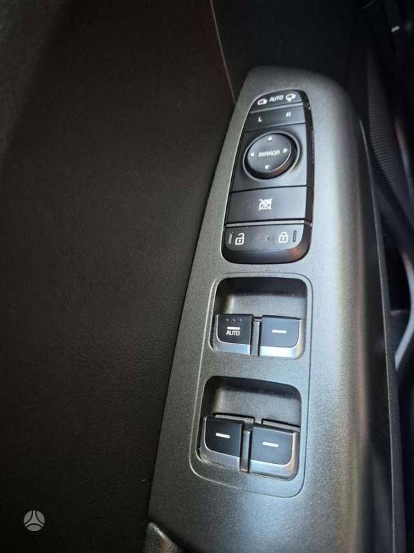 Kia Sportage 2018 Kauņa vietnē Melns Kia Sportage 2018 Kauņa, ar dzinēja tilpumu 1.69 L un nobraukumu 64 tūkst. km par 16500 €, foto 4 vietnē AUTOMOTO.COM.LV