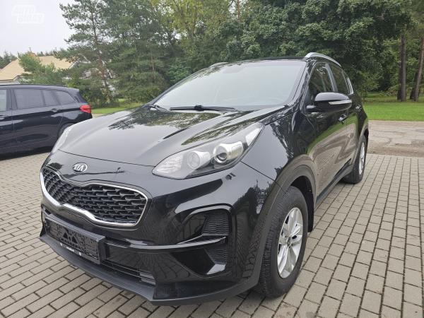 Black Kia Sportage 2018 in Ukmerge, with an engine capacity of 1.60 L and mileage of 226 thousand km for 9700 €, photo 5 on AUTOMOTO.COM.LV