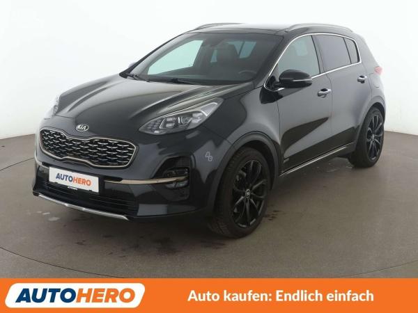 Black Kia Sportage 2019 in Kaunas, with an engine capacity of 2.00 L and mileage of 50 thousand km for 25995 €, photo 1 on AUTOMOTO.COM.LV