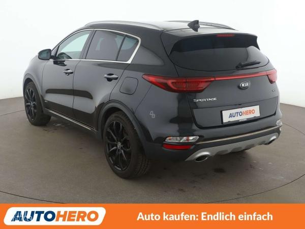 Black Kia Sportage 2019 in Kaunas, with an engine capacity of 2.00 L and mileage of 50 thousand km for 25995 €, photo 4 on AUTOMOTO.COM.LV