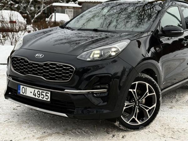 Black Kia Sportage 2019 in Jelgava, with an engine capacity of 1.60 L and mileage of 120 thousand km for 15900 €, photo 5 on AUTOMOTO.COM.LV