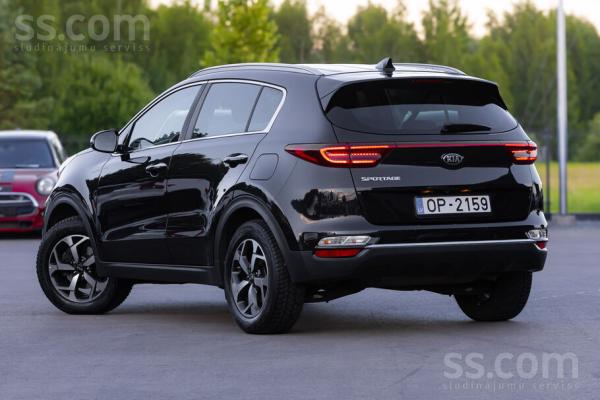 Black Kia Sportage 2019 in Jelgava, with an engine capacity of 1.60 L and mileage of 0 thousand km for 11950 €, photo 6 on AUTOMOTO.COM.LV