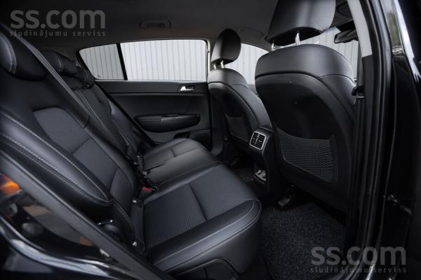 Black Kia Sportage 2019 in Jelgava, with an engine capacity of 1.60 L and mileage of 0 thousand km for 11950 €, photo 8 on AUTOMOTO.COM.LV