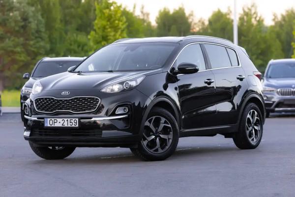 Черный Киа Sportage 2019 в Елгава, объемом двигателя 1.60 л и пробегом 229 тыс. км за 11950 €, фото 1 на AUTOMOTO.COM.LV