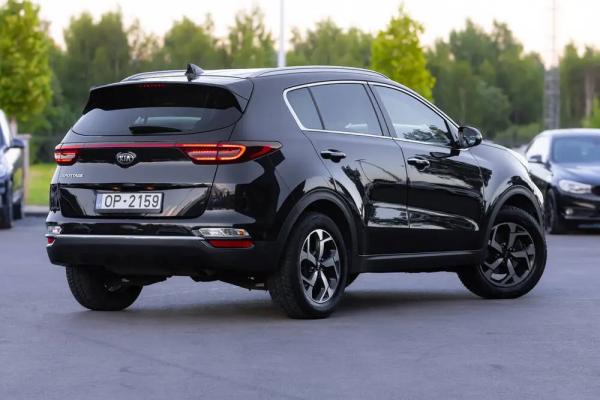 Черный Киа Sportage 2019 в Елгава, объемом двигателя 1.60 л и пробегом 229 тыс. км за 11950 €, фото 4 на AUTOMOTO.COM.LV