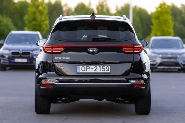 Черный Киа Sportage 2019 в Елгава, объемом двигателя 1.60 л и пробегом 229 тыс. км за 11950 €, фото 5 на AUTOMOTO.COM.LV