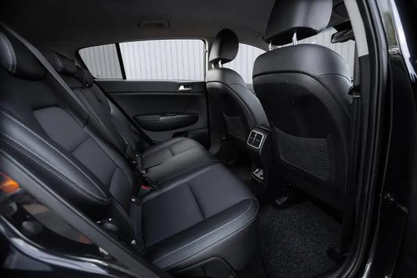 Черный Киа Sportage 2019 в Елгава, объемом двигателя 1.60 л и пробегом 229 тыс. км за 11950 €, фото 8 на AUTOMOTO.COM.LV