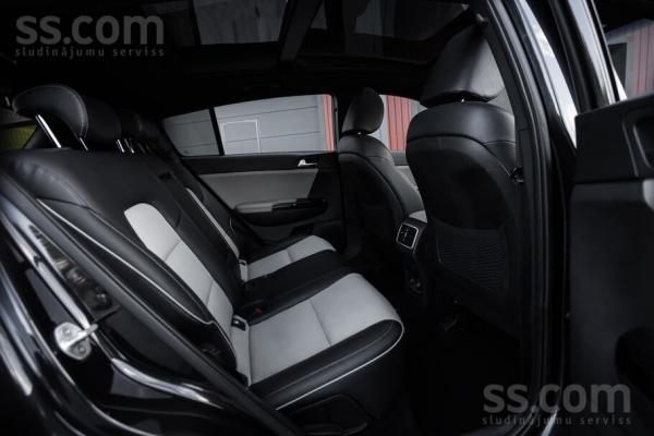 Black Kia Sportage 2019 in Jelgava, with an engine capacity of 1.60 L and mileage of 0 thousand km for 14700 €, photo 10 on AUTOMOTO.COM.LV
