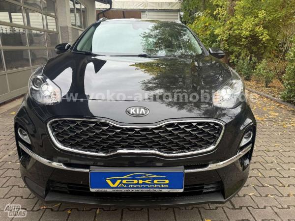 Black Kia Sportage 2020 in Kaunas, with an engine capacity of 1.60 L and mileage of 74 thousand km for 22894 €, photo 3 on AUTOMOTO.COM.LV