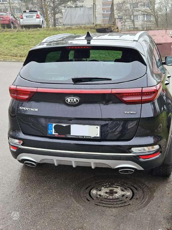 Melns Kia Sportage 2020 Viļņa, ar dzinēja tilpumu 1.59 L un nobraukumu 80 tūkst. km par 18000 €, foto 4 vietnē AUTOMOTO.COM.LV