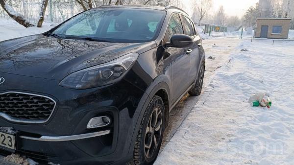 Черный Киа Sportage 2020 в Даугавпилс, объемом двигателя 1.60 л и пробегом 156 тыс. км за 15000 €, фото 2 на AUTOMOTO.COM.LV