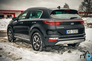 Melns Kia Sportage 2020 Rīga, ar dzinēja tilpumu 1.60 L un nobraukumu 125 tūkst. km par 13990 €, foto 1 vietnē AUTOMOTO.COM.LV