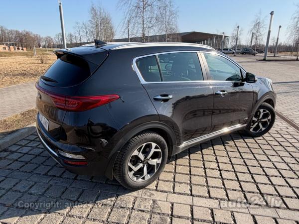 Melns Kia Sportage 2020 Tallina, ar dzinēja tilpumu 1.60 L un nobraukumu 169 tūkst. km par 17100 €, foto 5 vietnē AUTOMOTO.COM.LV