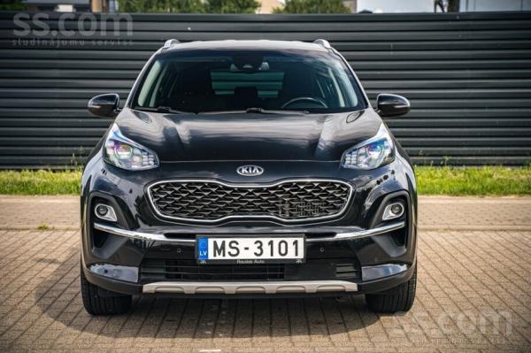 Black Kia Sportage 2020 in Riga, with an engine capacity of 1.60 L and mileage of 0 thousand km for 13990 €, photo 2 on AUTOMOTO.COM.LV