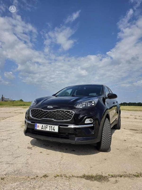 Black Kia Sportage 2020 in Kaunas, with an engine capacity of 2.40 L and mileage of 60 thousand km for 17500 €, photo 2 on AUTOMOTO.COM.LV