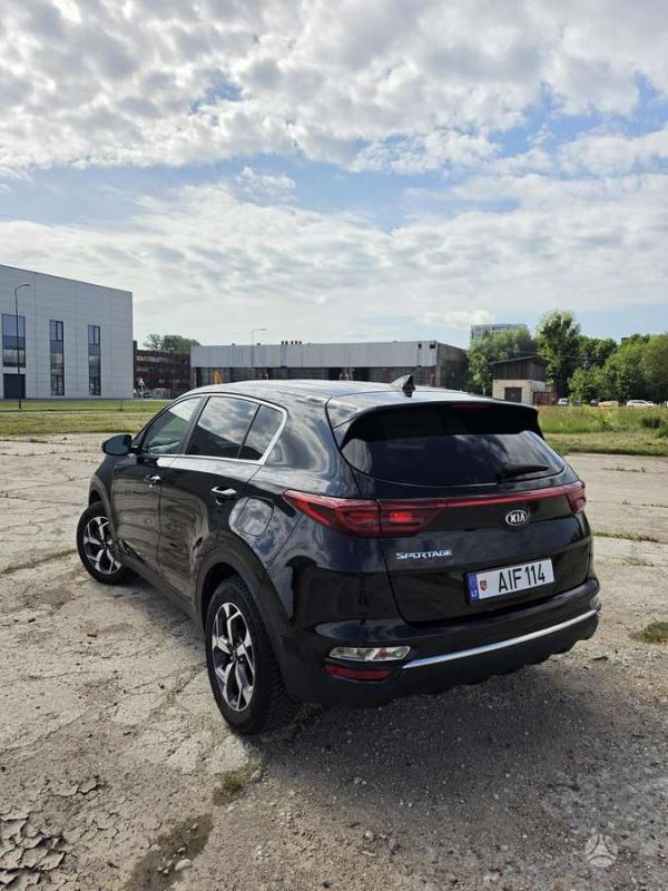 Black Kia Sportage 2020 in Kaunas, with an engine capacity of 2.40 L and mileage of 60 thousand km for 17500 €, photo 7 on AUTOMOTO.COM.LV