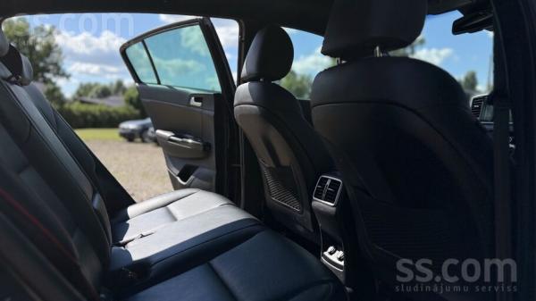 Melns Kia Sportage 2020 Rīga, ar dzinēja tilpumu 1.60 L un nobraukumu 199 tūkst. km par 14990 €, foto 9 vietnē AUTOMOTO.COM.LV