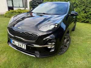 Melns Kia Sportage 2020 Rīga, ar dzinēja tilpumu 1.60 L un nobraukumu 74 tūkst. km par 19600 €, foto  vietnē AUTOMOTO.COM.LV