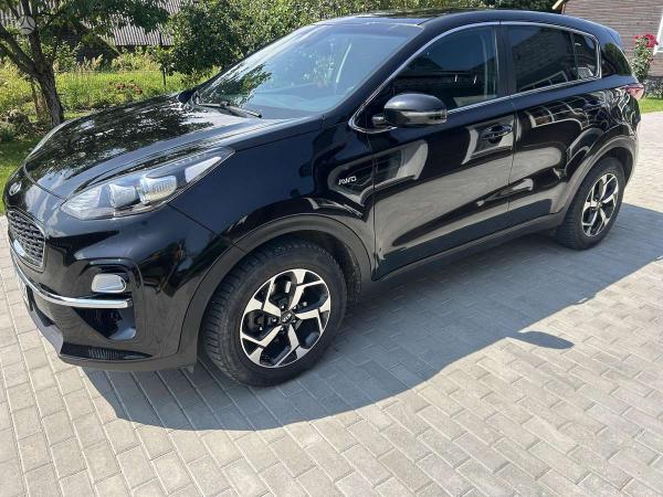 Black Kia Sportage 2020 in Vilnius, with an engine capacity of 2.36 L and mileage of 88 thousand km for 16500 €, photo 1 on AUTOMOTO.COM.LV