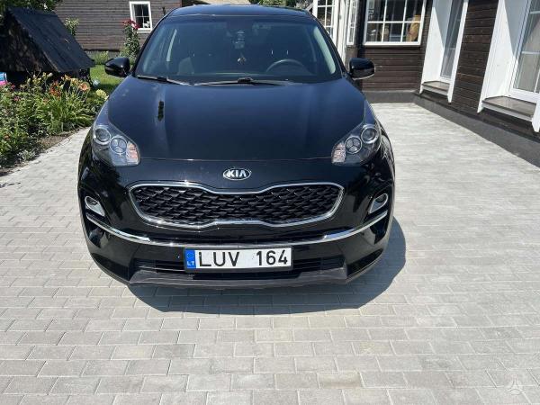 Black Kia Sportage 2020 in Vilnius, with an engine capacity of 2.36 L and mileage of 88 thousand km for 16500 €, photo 2 on AUTOMOTO.COM.LV