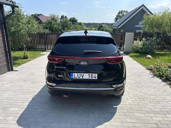 Black Kia Sportage 2020 in Vilnius, with an engine capacity of 2.36 L and mileage of 88 thousand km for 16500 €, photo 4 on AUTOMOTO.COM.LV