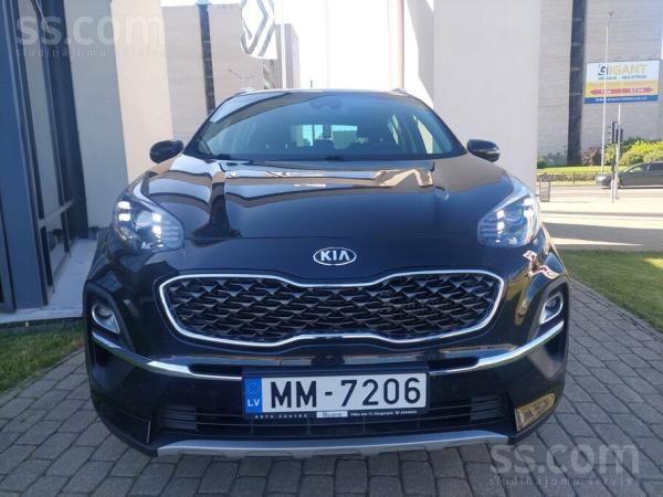 Melns Kia Sportage 2020 Daugavpils, ar dzinēja tilpumu 1.60 L un nobraukumu 49 tūkst. km par 16500 €, foto 2 vietnē AUTOMOTO.COM.LV