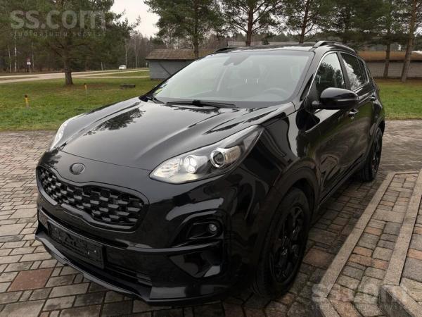 Black Kia Sportage 2021 in Jelgava, with an engine capacity of 1.60 L and mileage of 178 thousand km for 15700 €, photo 2 on AUTOMOTO.COM.LV