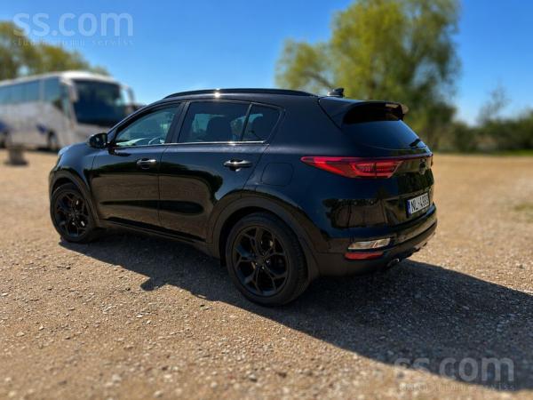 Черный Киа Sportage 2021 в Лиепая, объемом двигателя 1.60 л и пробегом 71 тыс. км за 19000 €, фото 3 на AUTOMOTO.COM.LV