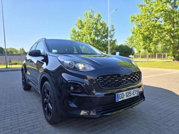 Melns Kia Sportage 2021 Tauragė, ar dzinēja tilpumu 1.60 L un nobraukumu 208 tūkst. km par 14900 €, foto 2 vietnē AUTOMOTO.COM.LV