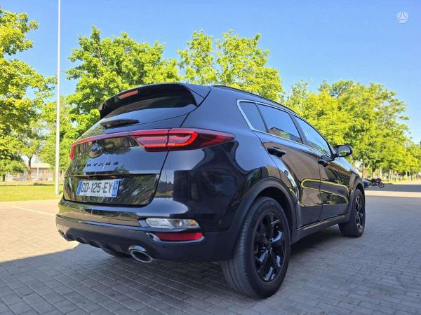 Melns Kia Sportage 2021 Tauragė, ar dzinēja tilpumu 1.60 L un nobraukumu 208 tūkst. km par 14900 €, foto 6 vietnē AUTOMOTO.COM.LV