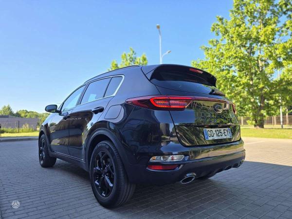 Melns Kia Sportage 2021 Tauragė, ar dzinēja tilpumu 1.60 L un nobraukumu 208 tūkst. km par 14900 €, foto 9 vietnē AUTOMOTO.COM.LV