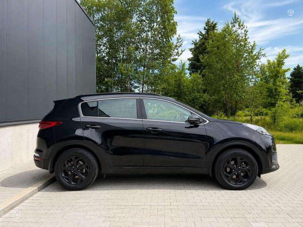 Melns Kia Sportage 2021 Viļņa, ar dzinēja tilpumu 1.60 L un nobraukumu 173 tūkst. km par 15300 €, foto 2 vietnē AUTOMOTO.COM.LV