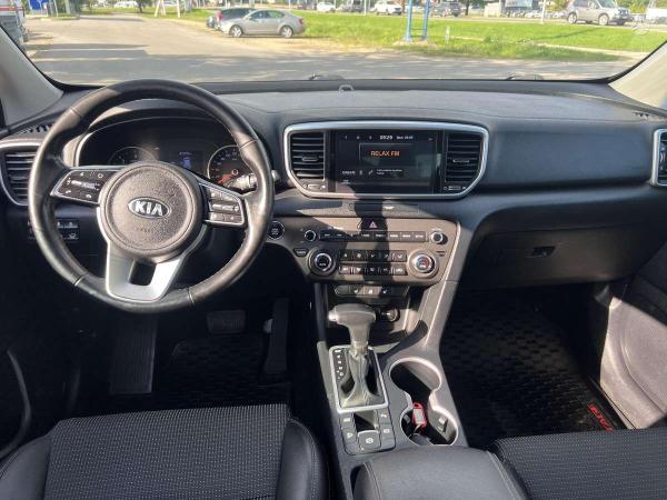 Melns Kia Sportage 2021 Tauragė, ar dzinēja tilpumu 1.60 L un nobraukumu 180 tūkst. km par 14900 €, foto 6 vietnē AUTOMOTO.COM.LV