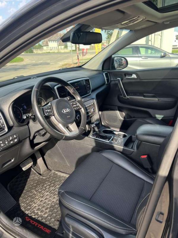 Melns Kia Sportage 2021 Tauragė, ar dzinēja tilpumu 1.60 L un nobraukumu 180 tūkst. km par 14900 €, foto 7 vietnē AUTOMOTO.COM.LV