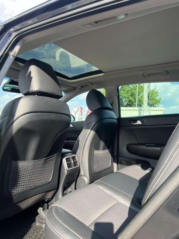 Melns Kia Sportage 2021 Tauragė, ar dzinēja tilpumu 1.60 L un nobraukumu 180 tūkst. km par 14900 €, foto 8 vietnē AUTOMOTO.COM.LV