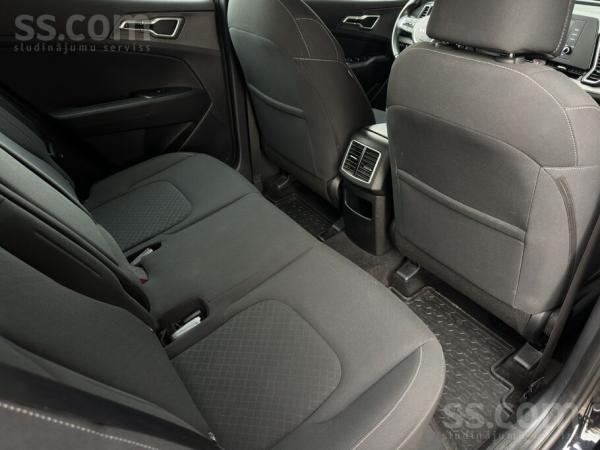 Melns Kia Sportage 2022 Rīga, ar dzinēja tilpumu 1.60 L un nobraukumu 34 tūkst. km par 21990 €, foto 11 vietnē AUTOMOTO.COM.LV