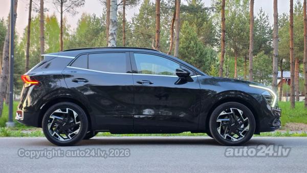 Melns Kia Sportage 2022 Tallina, ar dzinēja tilpumu 0.00 L un nobraukumu 72 tūkst. km par 33500 €, foto 9 vietnē AUTOMOTO.COM.LV