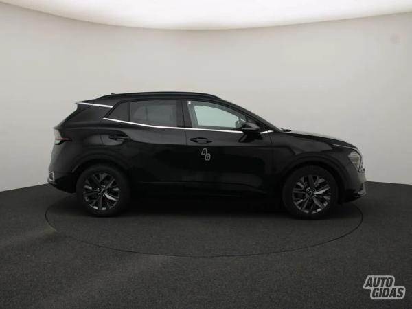 Black Kia Sportage 2022 in Vilnius, with an engine capacity of 1.60 L and mileage of 181 thousand km for 22599 €, photo 9 on AUTOMOTO.COM.LV